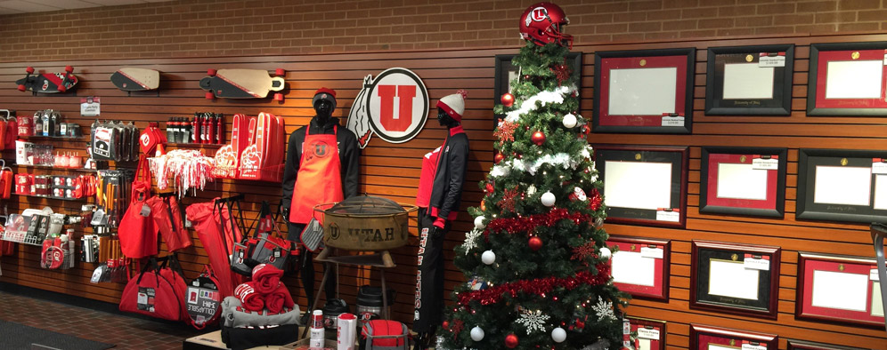 CAMPUS STORE: FACULTY AND STAFF NIGHT – @theU