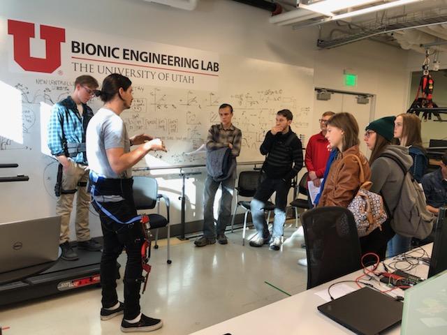 Exploring engineering with high school students – @theU