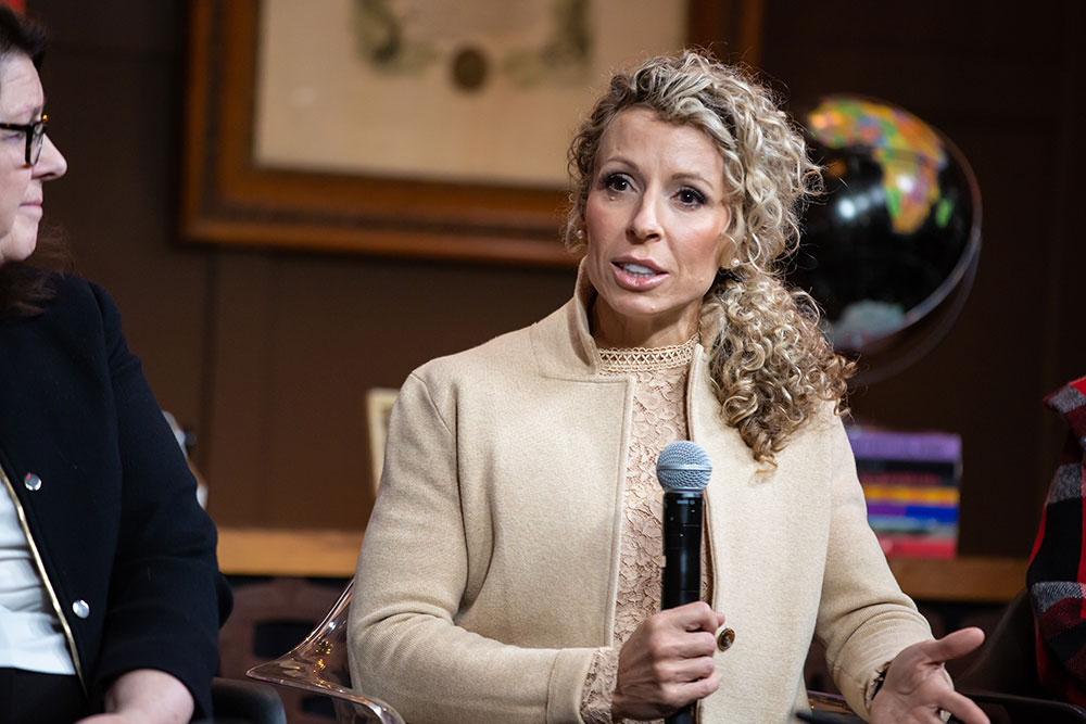 Destigmatizing mental illness – @theU