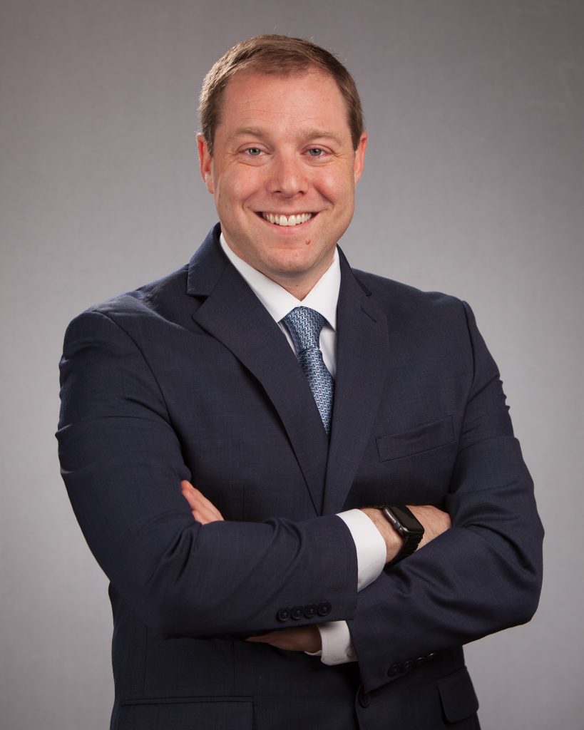 From white coat to White House – @theU