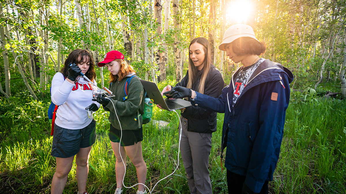 A living laboratory: The Earth & Environmental Science Major – @theU
