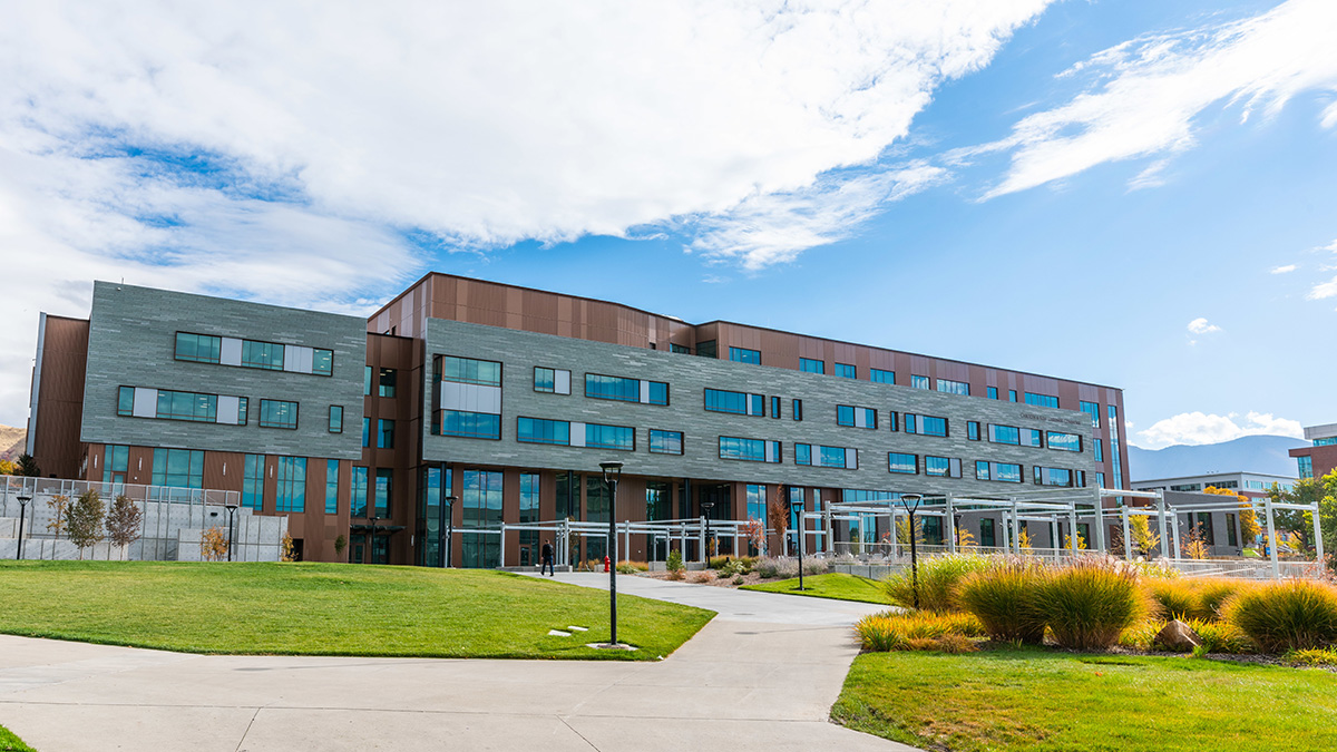 Intersectional inquiry: Research across difference – @theU