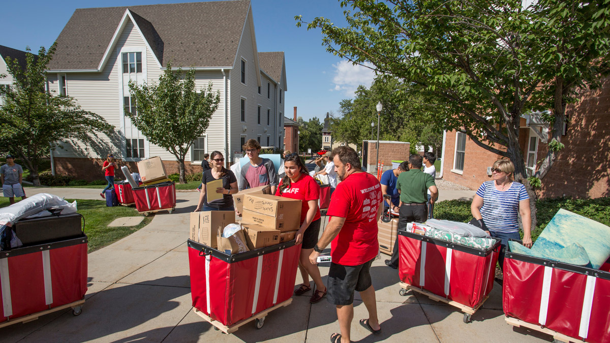 Move-in day will look a little different this year – @theU